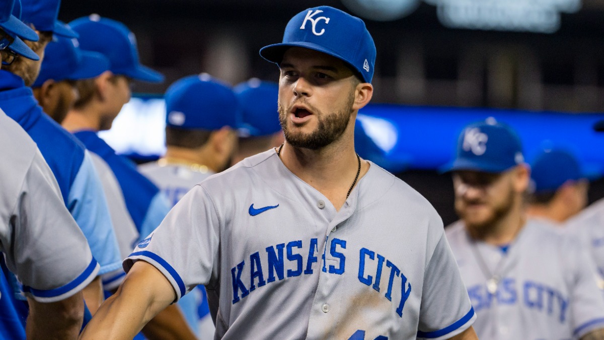 Dustin Pedroia Robs J.J. Hardy On Diving Web Gem In Sox's Win (Video ...