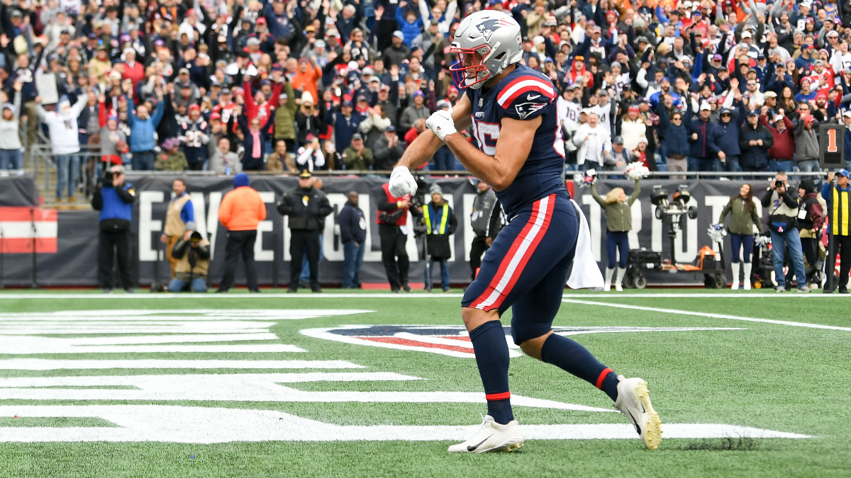 Where ESPN Ranks Patriots' Hunter Henry Among NFL's Top Tight Ends