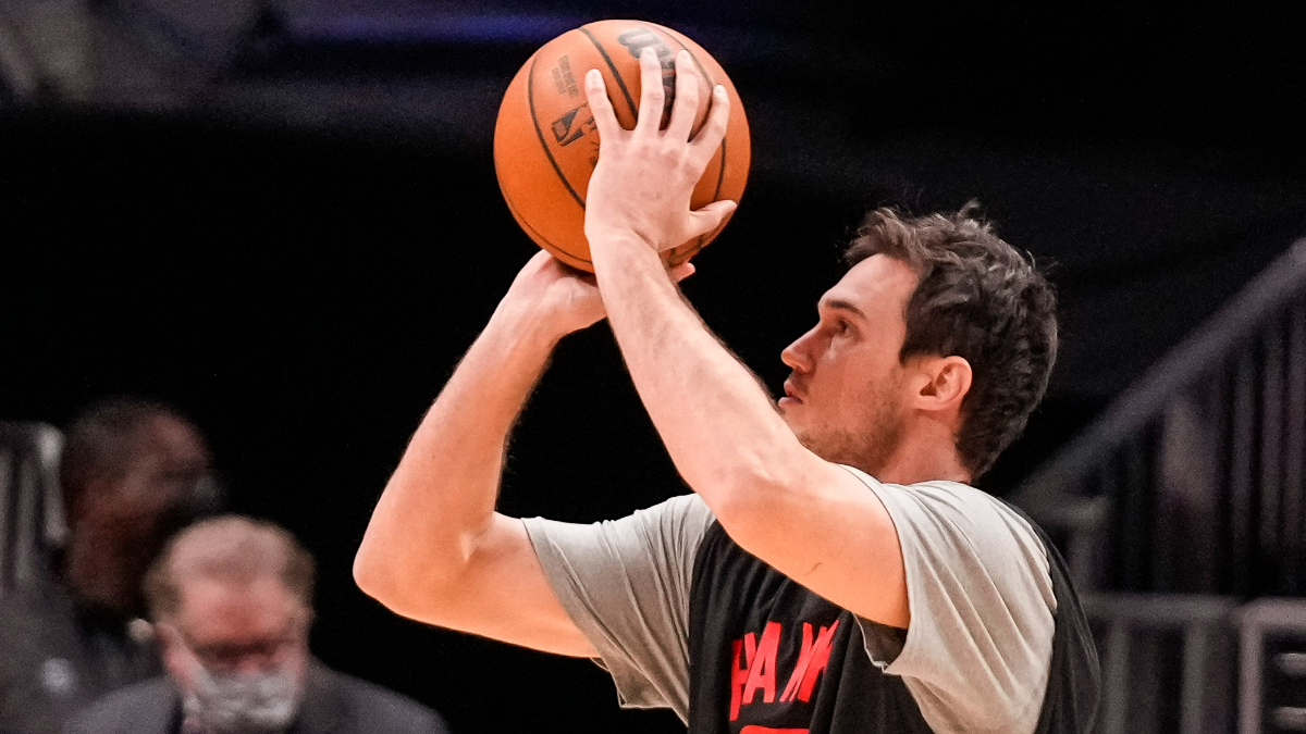 Celtics' Danilo Gallinari Takes To Twitter, Reveals Extent Of Knee Injury