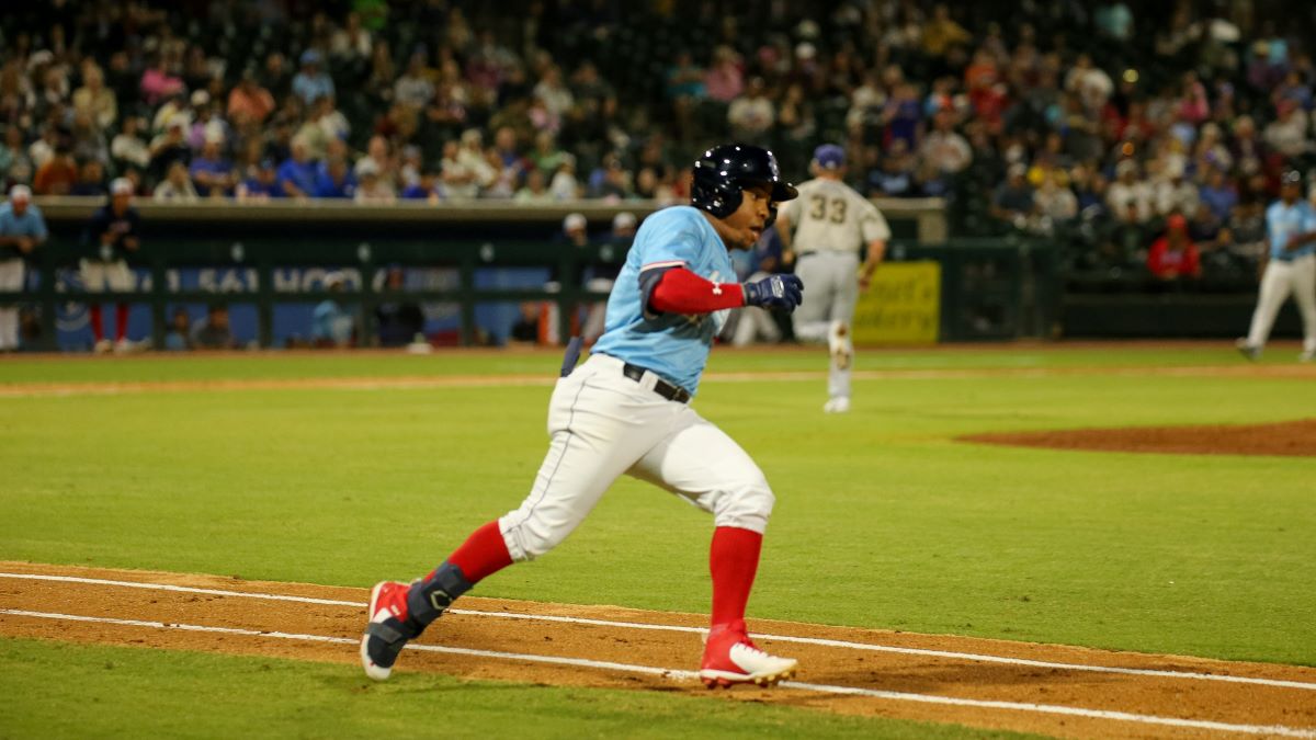 Brandon Workman Becoming Key Cog in Red Sox' Bullpen Despite Suffering ...