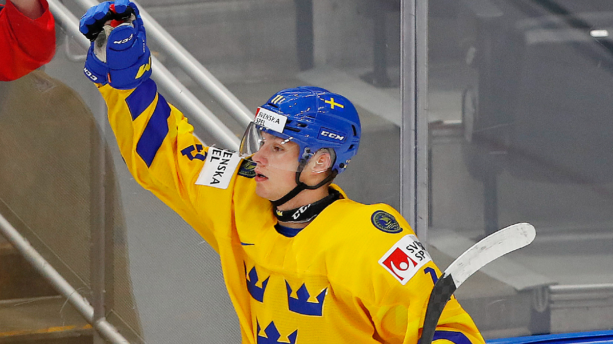 Bruins Prospect Fabian Lysell Finding Groove In Providence