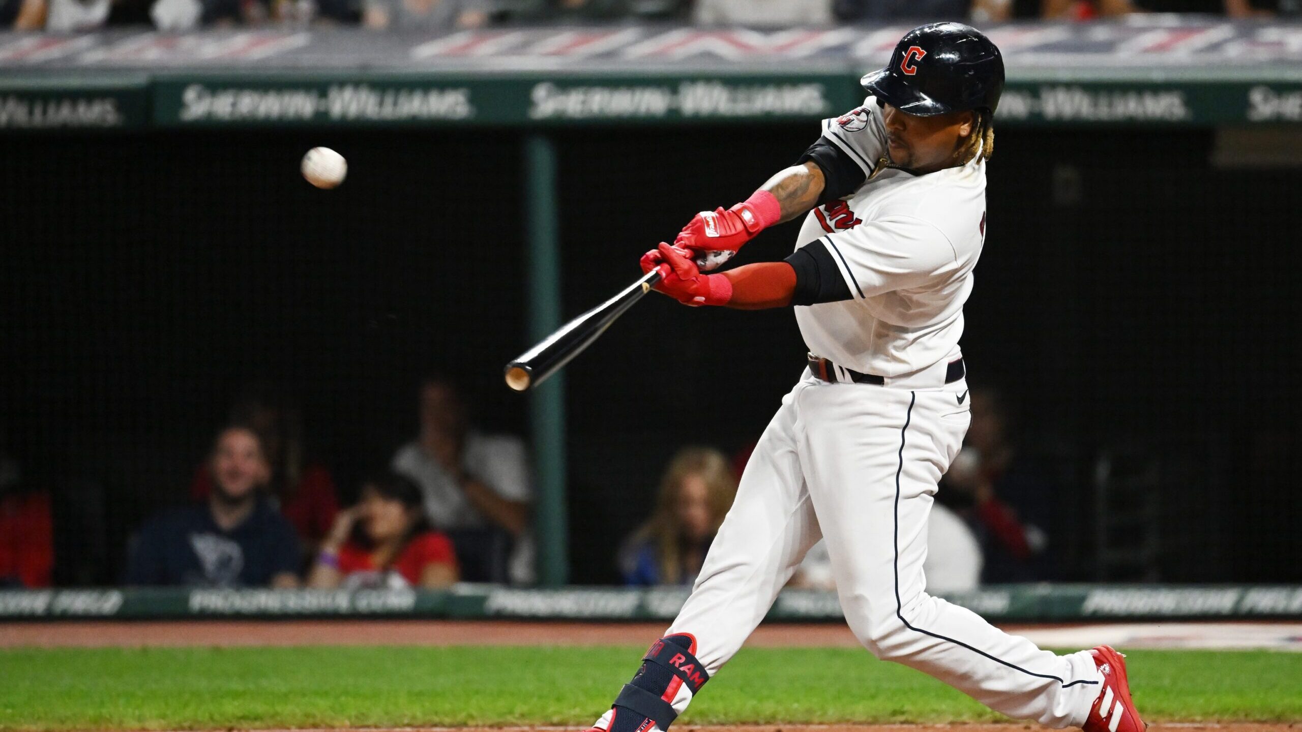 Report: Detroit Tigers Fire Singing Hot Dog Vendor Because He Refused ...