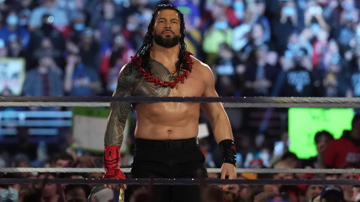 Should Roman Reigns Lose WWE Universal Title At Clash At The Castle?