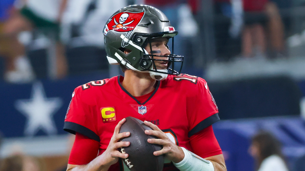 Tom Brady-Richard Sherman Photo On Final Play Sums Up Super Bowl XLIX ...