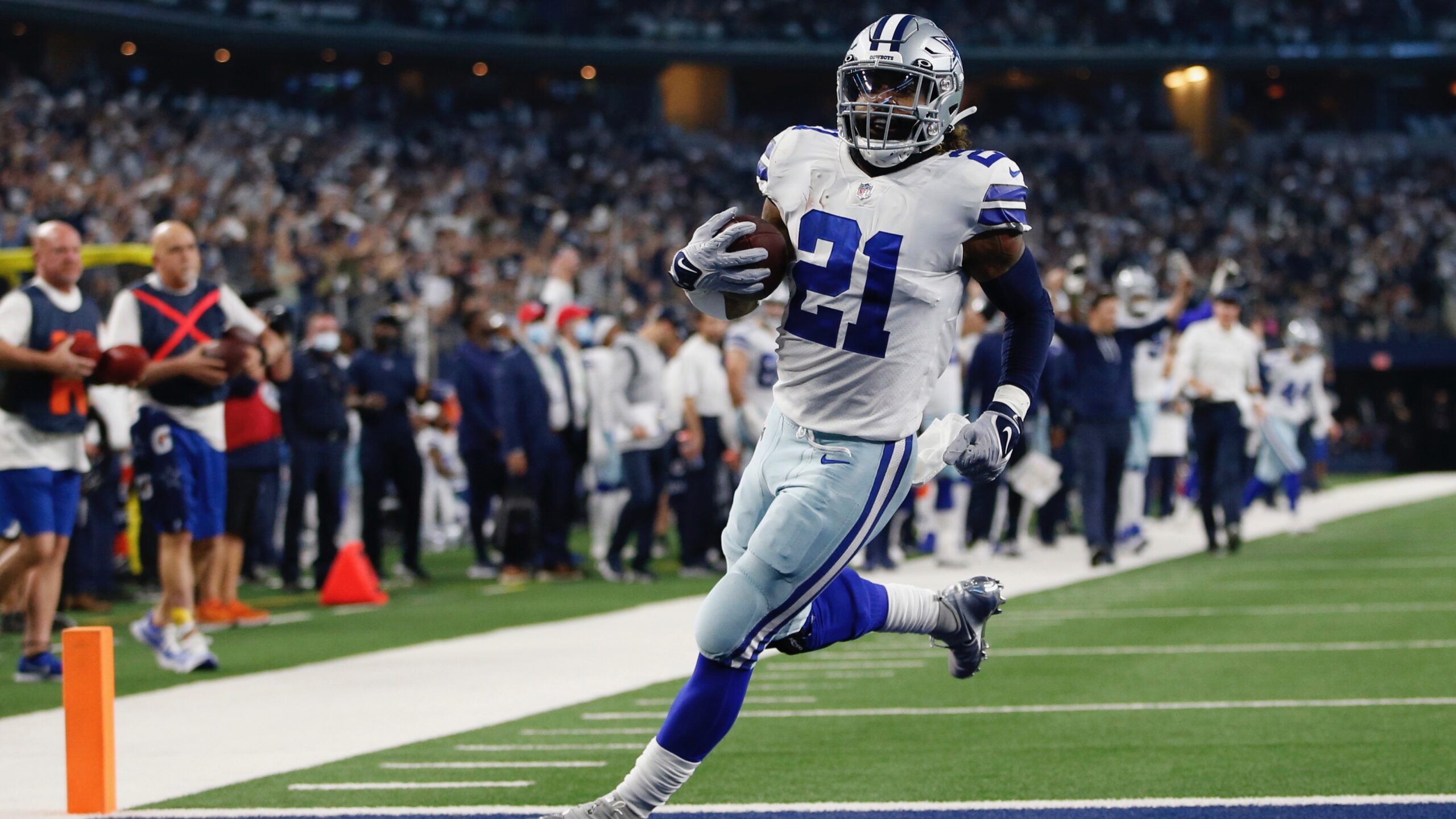 Drew Brees' Neck Extends As Saints Quarterback Gets Whiplash on ...