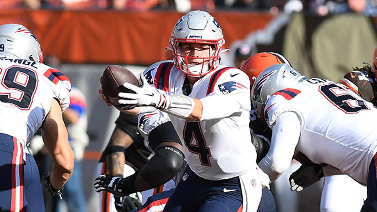 Patriots Defeat Browns On Road, Riding High On 'Zappe Fever'