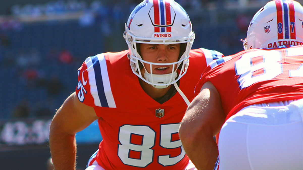 Patriots' Hunter Henry Excited To Have Mac Jones Back Vs. Jets