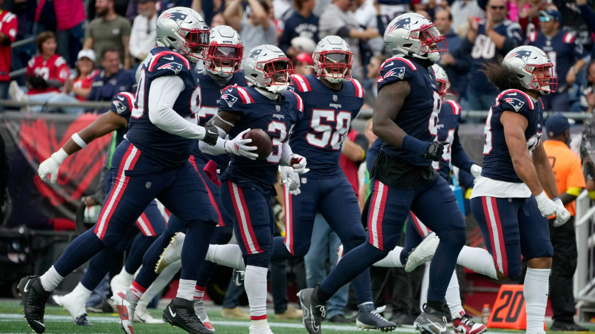 Why Bart Scott Believes Patriots' 2022 Season Is Already 'Over'