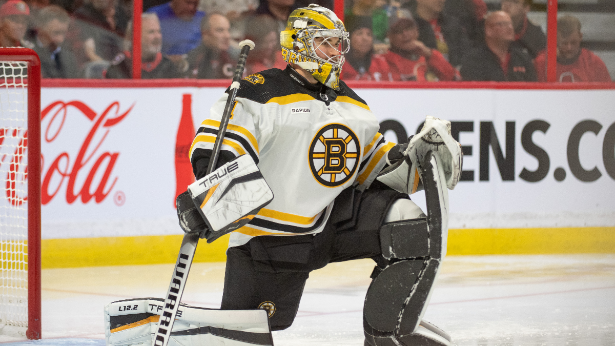 Jeremy Swayman Credits Bruins Medical Staff After Injury