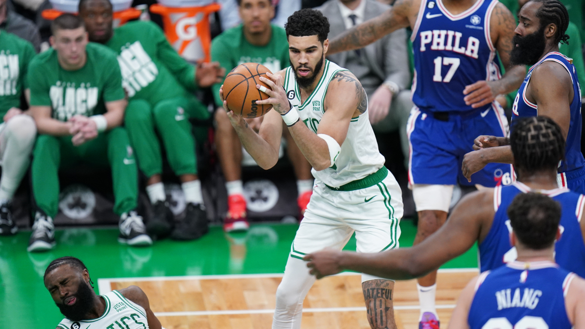 Celtics' Jaylen Brown Suffers Facial Injury, Ruled Out Vs. 76ers