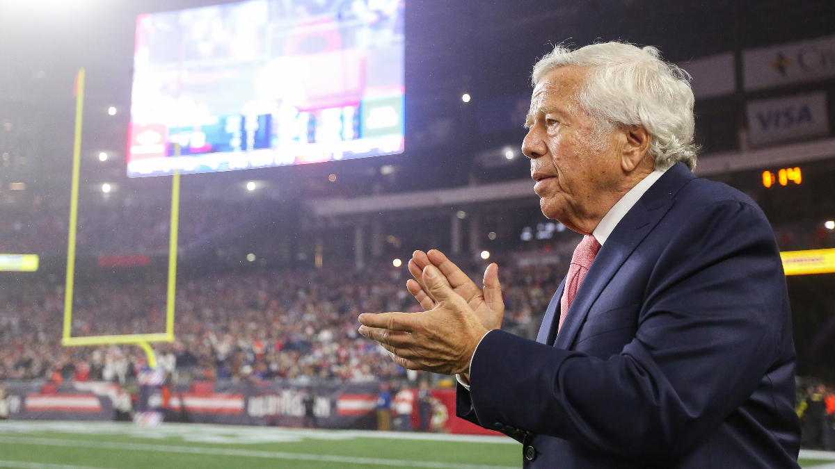 Patriots' Robert Kraft Hops On Dance Floor At Super Bowl Party