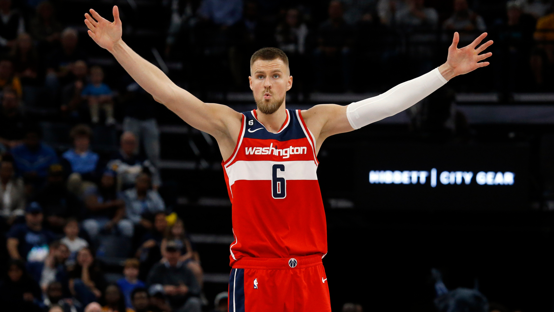 Celtics' Kristaps Porzingis Details 'Funny' Offseason Injury