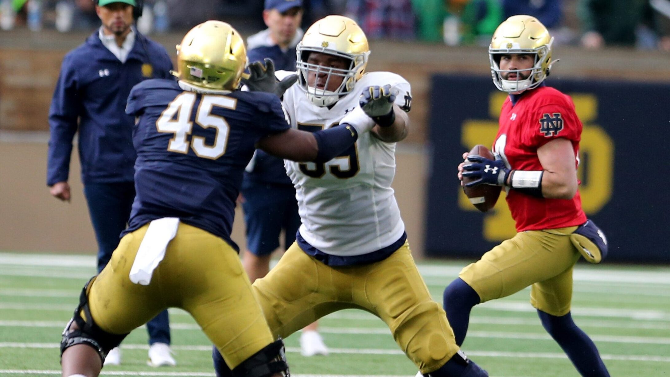 Are 3 Touchdowns Too Much for Notre Dame to Cover Against Navy?