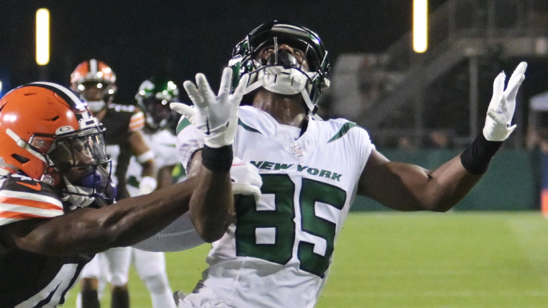 Patriots Reportedly Re-Signing Receiver Ahead Of Germany Trip