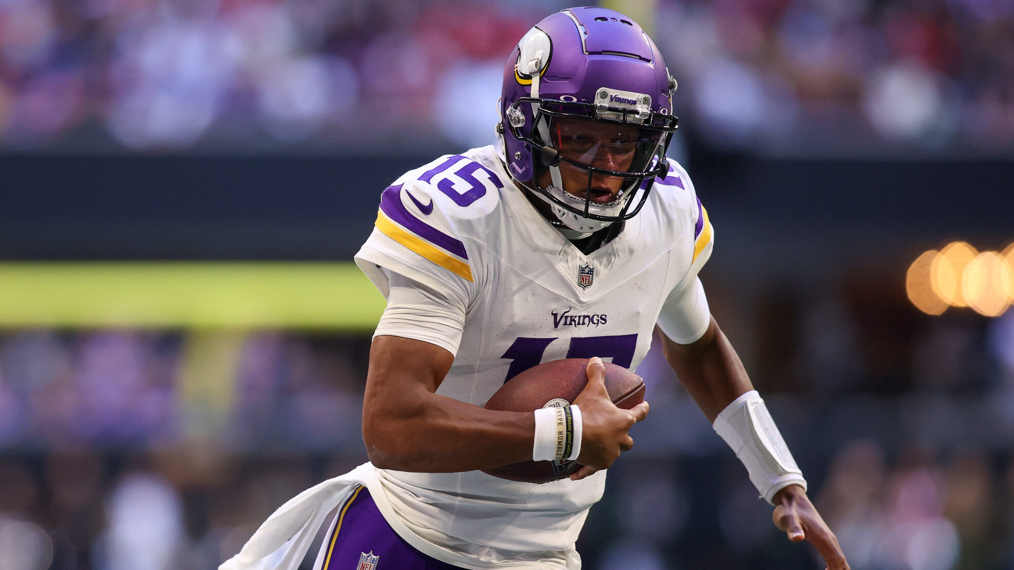 Fantasy Alert: Vikings' QB Joshua Dobbs Rises