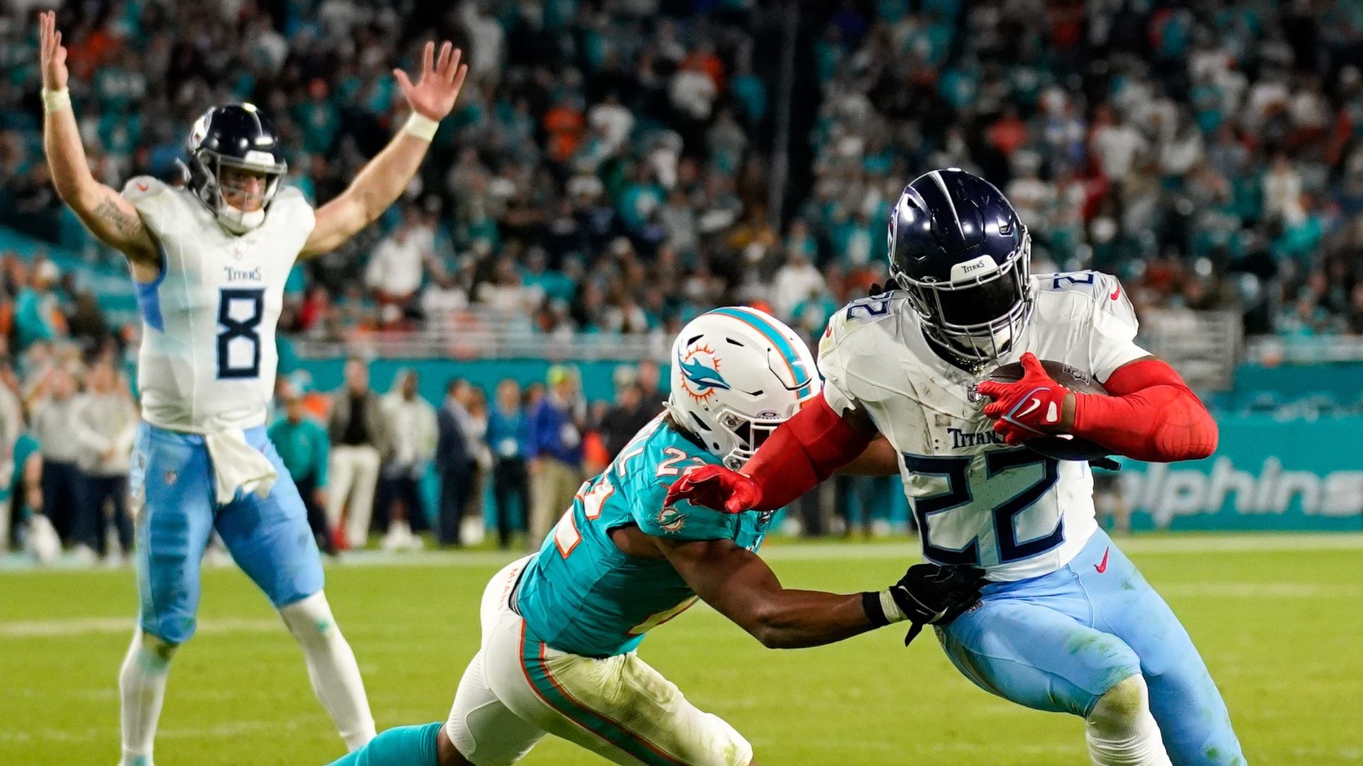 Titans Pull Off Dramatic Comeback, Stun Dolphins In Season's Biggest Upset