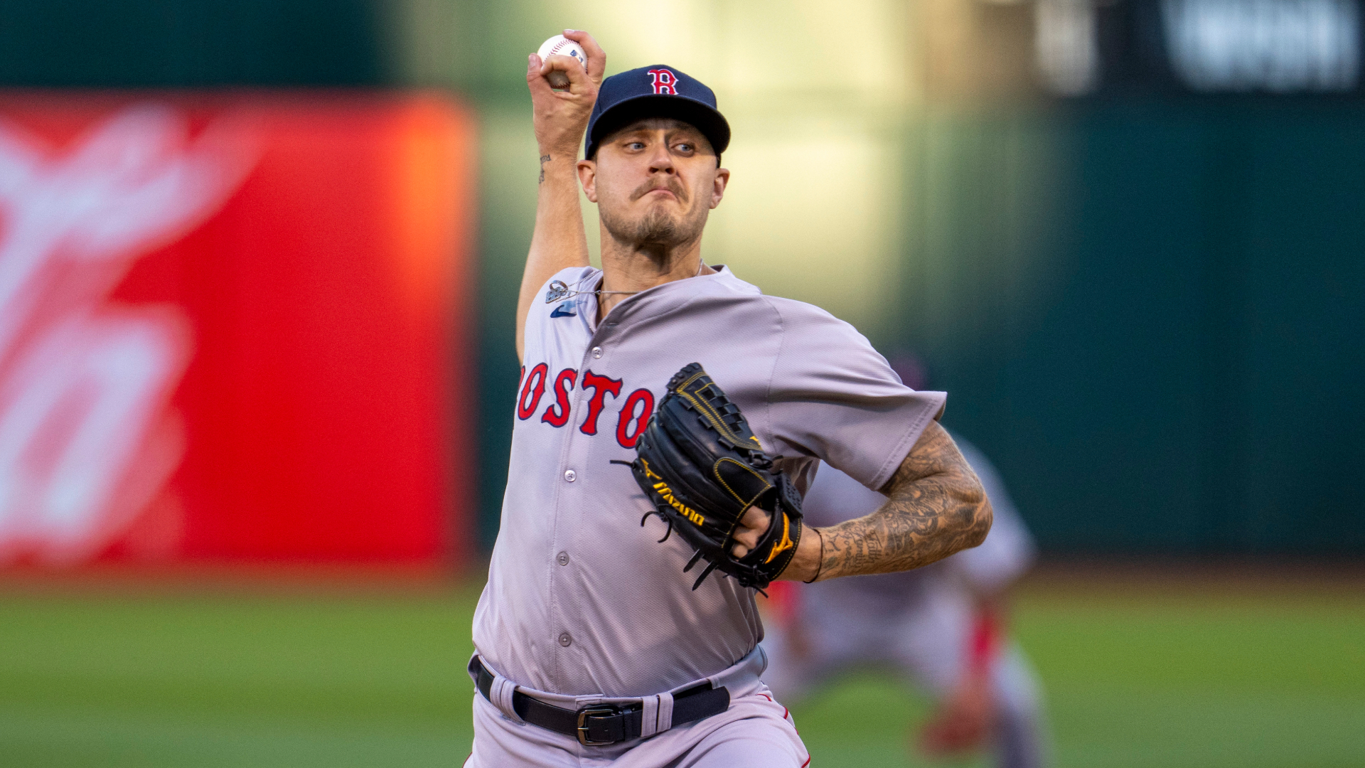 Jonny Gomes, Jarrod Saltalamacchia Place World Series Trophy, 'Boston ...