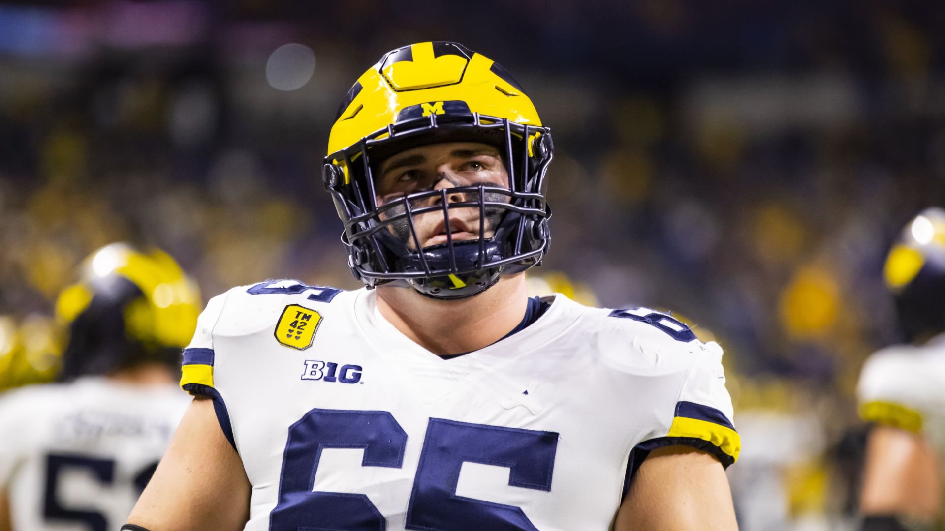 Unquestionable Toughness At Heart Of Journey To NFL For Michigan's Zak ...