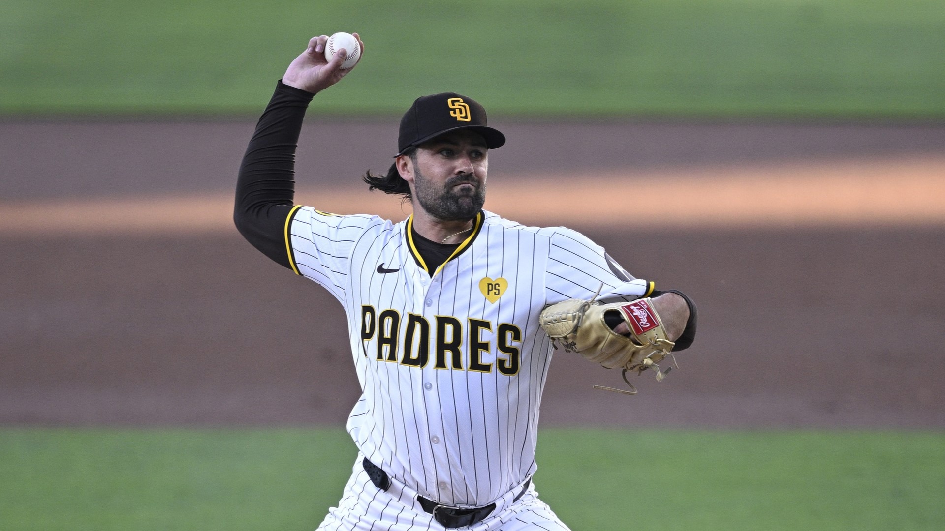 Jonny Gomes, Jarrod Saltalamacchia Place World Series Trophy, 'Boston ...