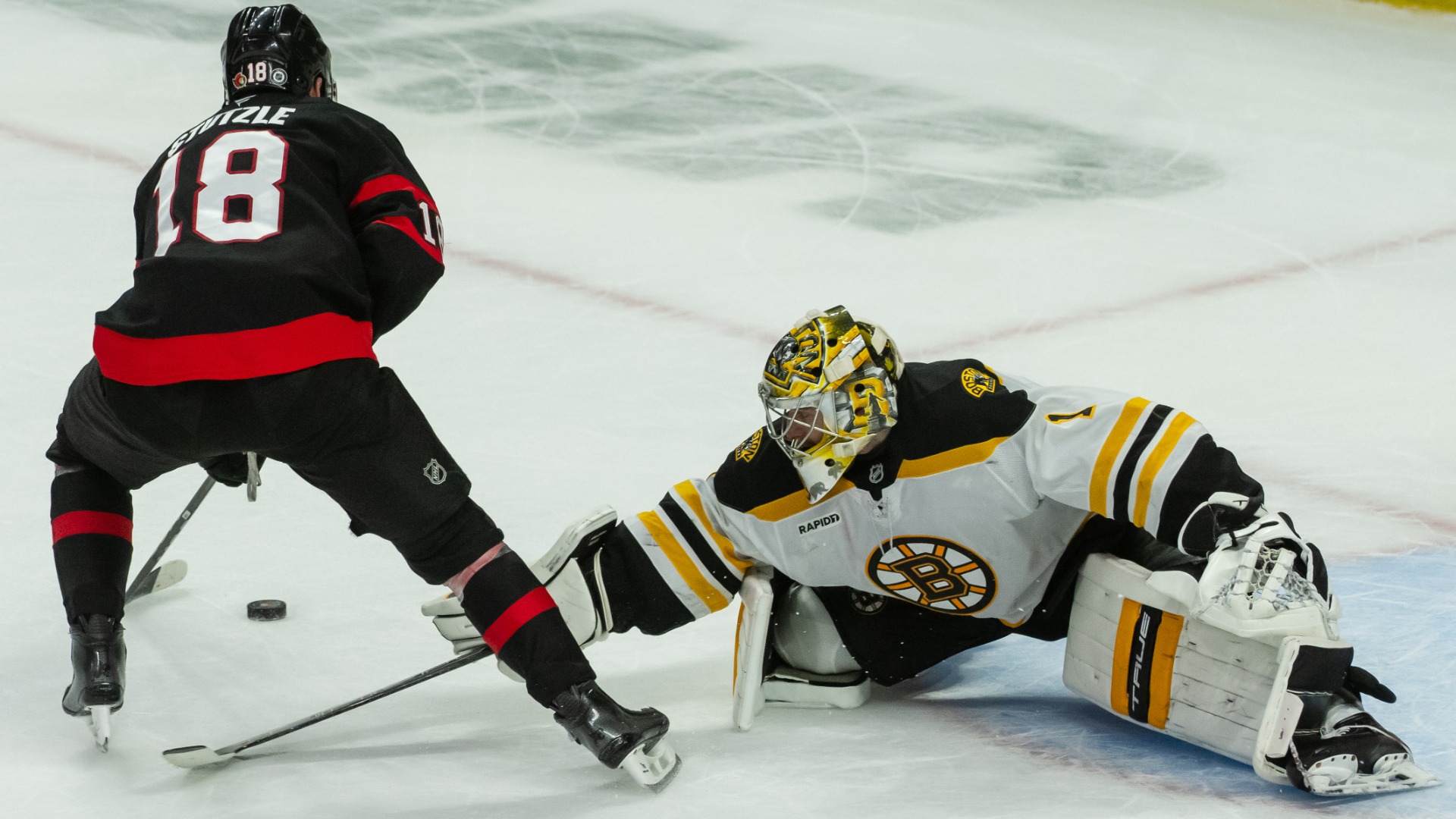 Bruins' Jeremy Swayman Finding Rhythm In Crease At Right Time