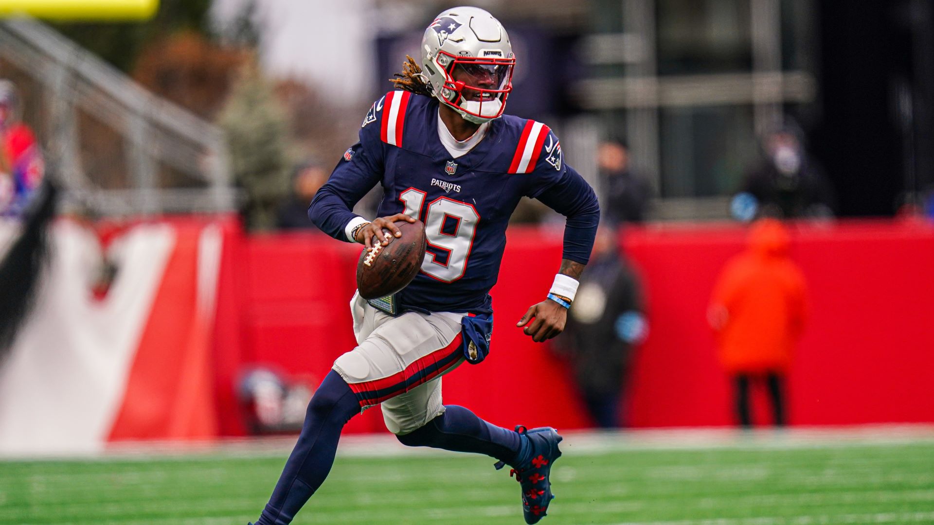 NFL Trade Rumors: Patriots Set Asking Price For Joe Milton III